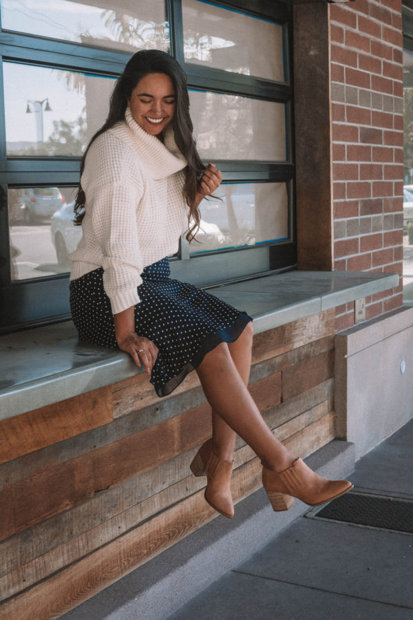 Key Components of a Perfect Early Fall Outfit - Curated by Kirsten